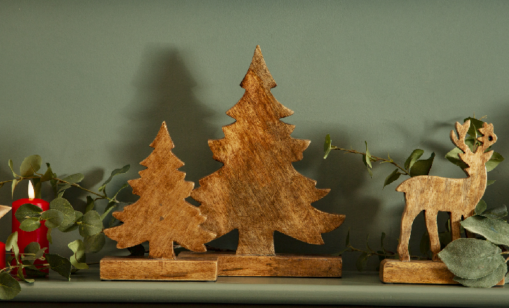 Wooden tree decorations for christmas store